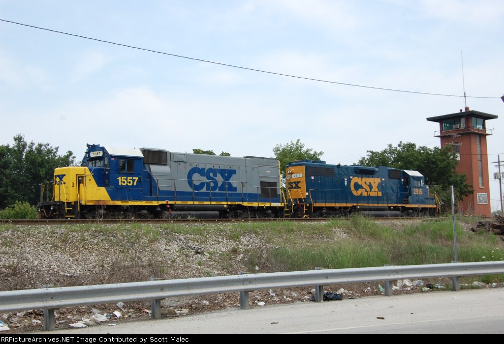 CSX 1557 & 2515
